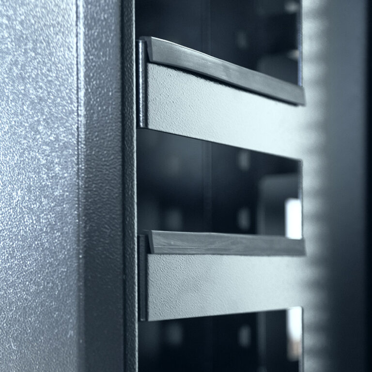 Rack Industrial - Proteja seu Investimento e seus Equipamentos - Racktron